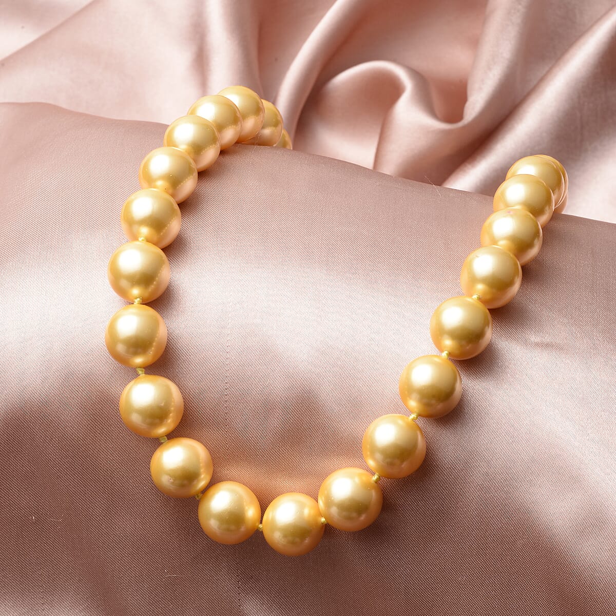 Buy Golden Color Shell Pearl Beaded Necklace 22 Inches with Magnetic ...