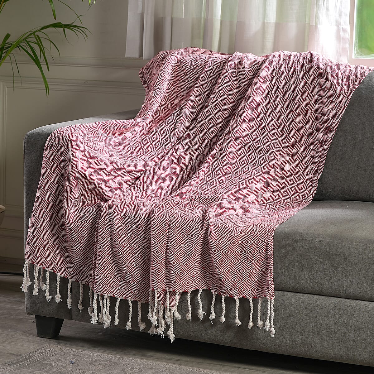 Buy Red Big Diamond Pattern Cotton Woven Throw Blanket at ShopLC.