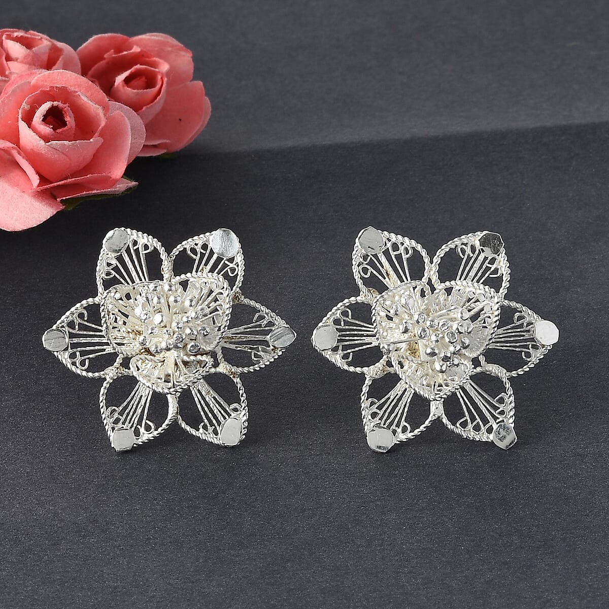 Buy ARTISTRY Tarakashi Collection Floral Earrings in Sterling Silver 6. ...