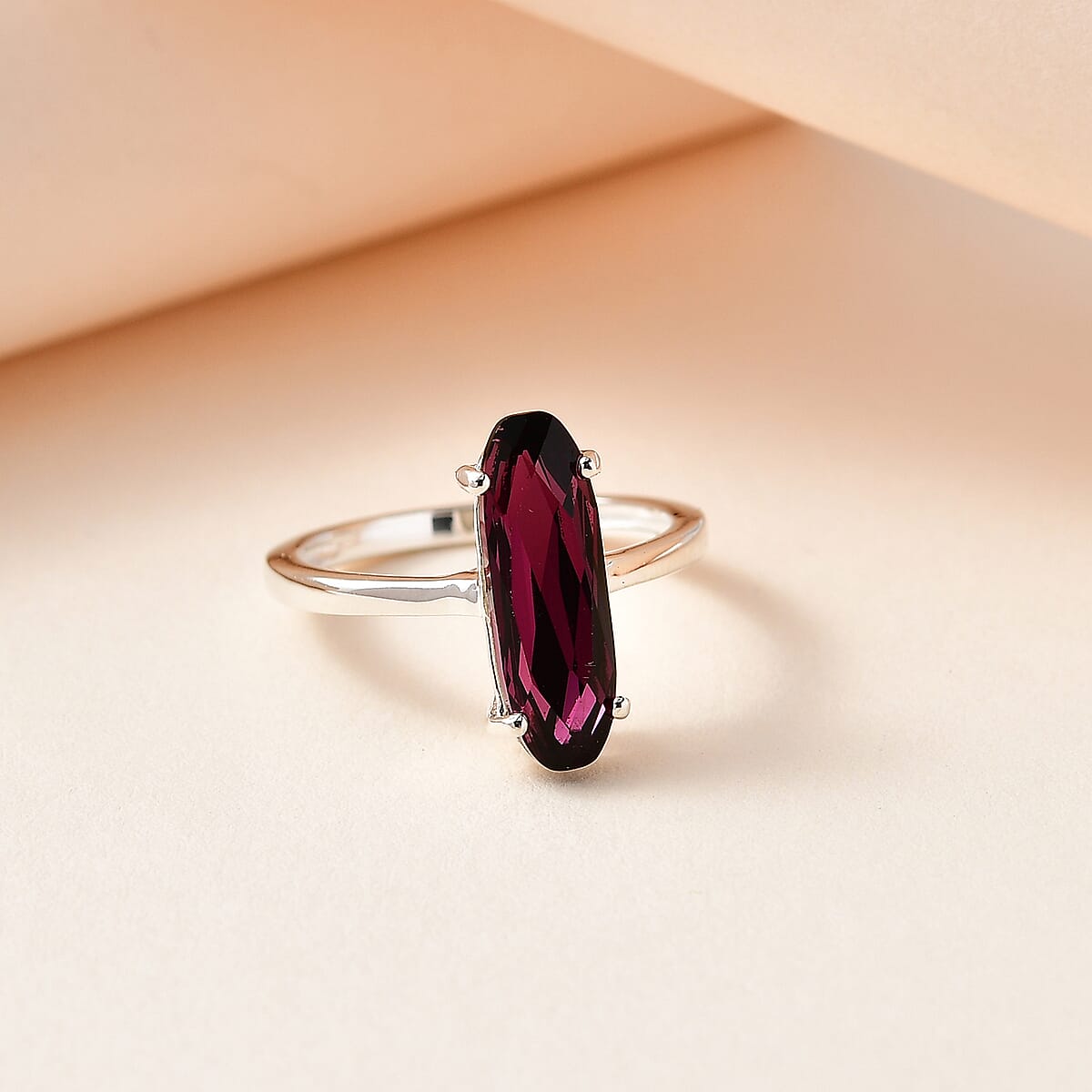 Buy Designer Premium Foilback Amethyst Color Austrian Crystal Solitaire ...