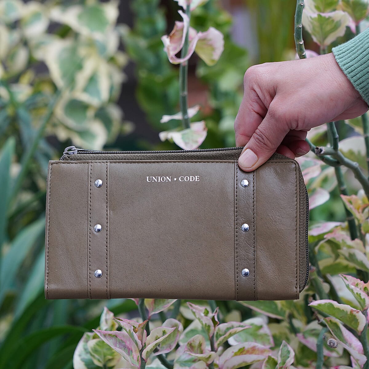 Buy Union Code Moss Green Genuine Leather RFID Women's Wallet at ShopLC.